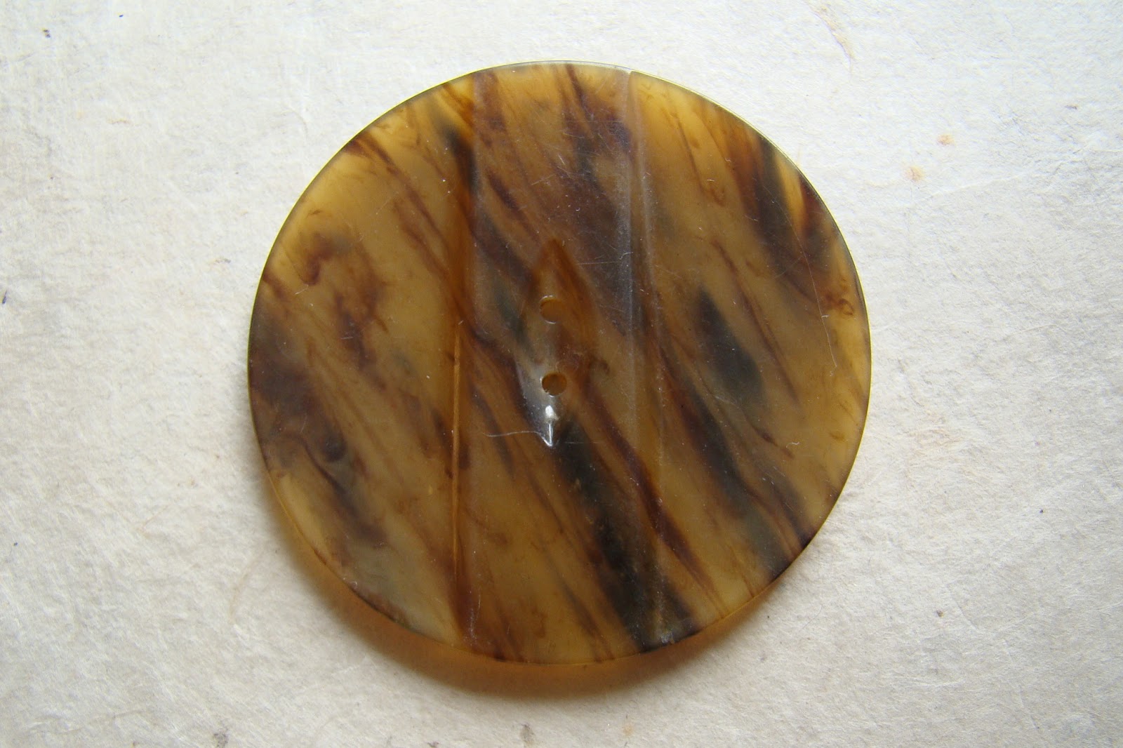 Les 1000 boutons de l'Atelier: X X L*