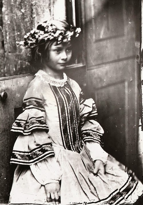 VERITY HOPE: Alice's Adventures in Wonderland