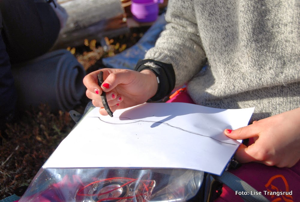 Naturlig Jobb: Bålvakt ved Stemtjønna - med blanke ark og fargestifter tel