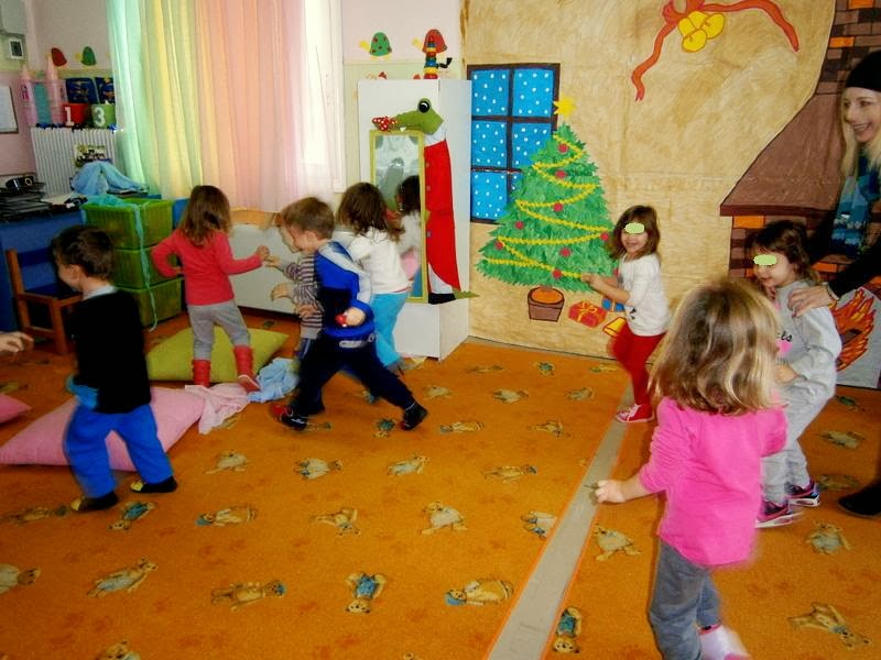 Προσχολική Παρεούλα : ΚΑΛΙΚΑΝΤΖΑΡΟΣ !!!!!!! ΕΝΑ ΧΡΙΣΤΟΥΓΕΝΝΙΑΤΙΚΟ ...