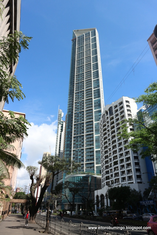 el toro bumingo: Makati Bel Air (in Pictures)