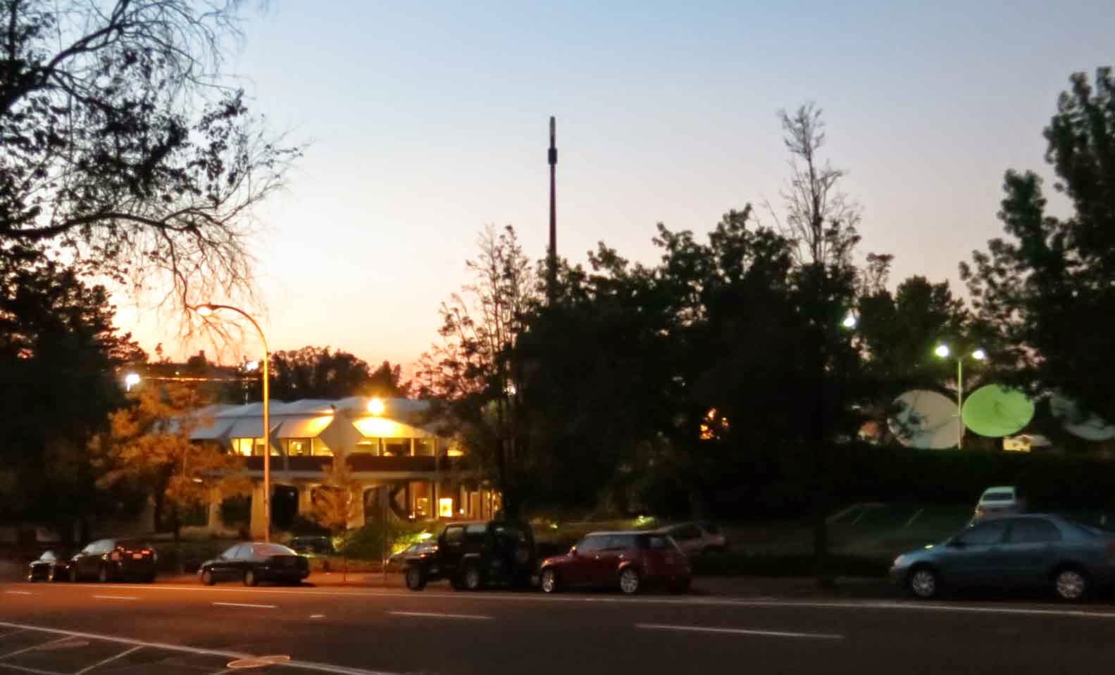 The ZehnKatzen Times: [PDX] The Studios Of Portland: Retro-cool KGW-TV