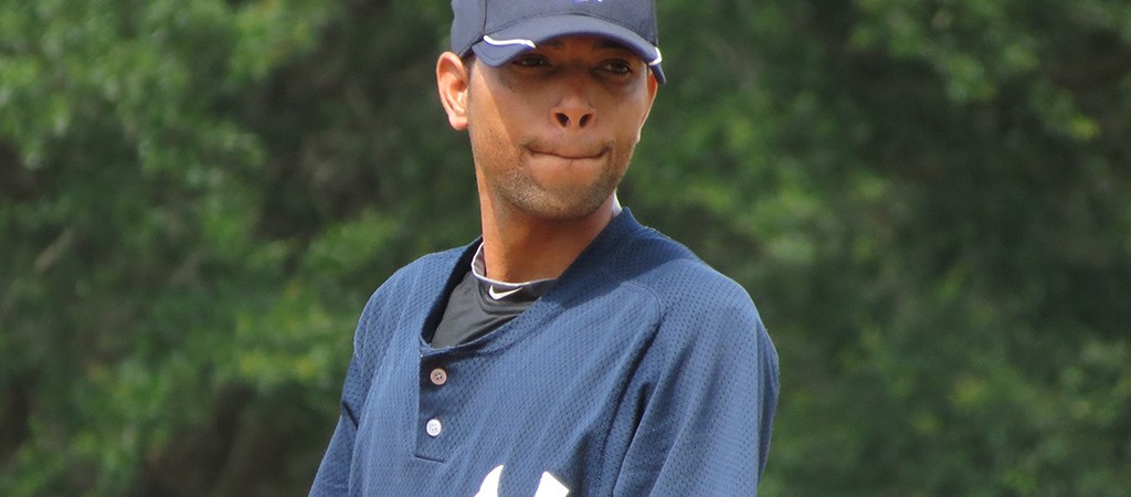 Bleeding Yankee Blue: THE YANKEES JUST SIGNED SOME GUYS!