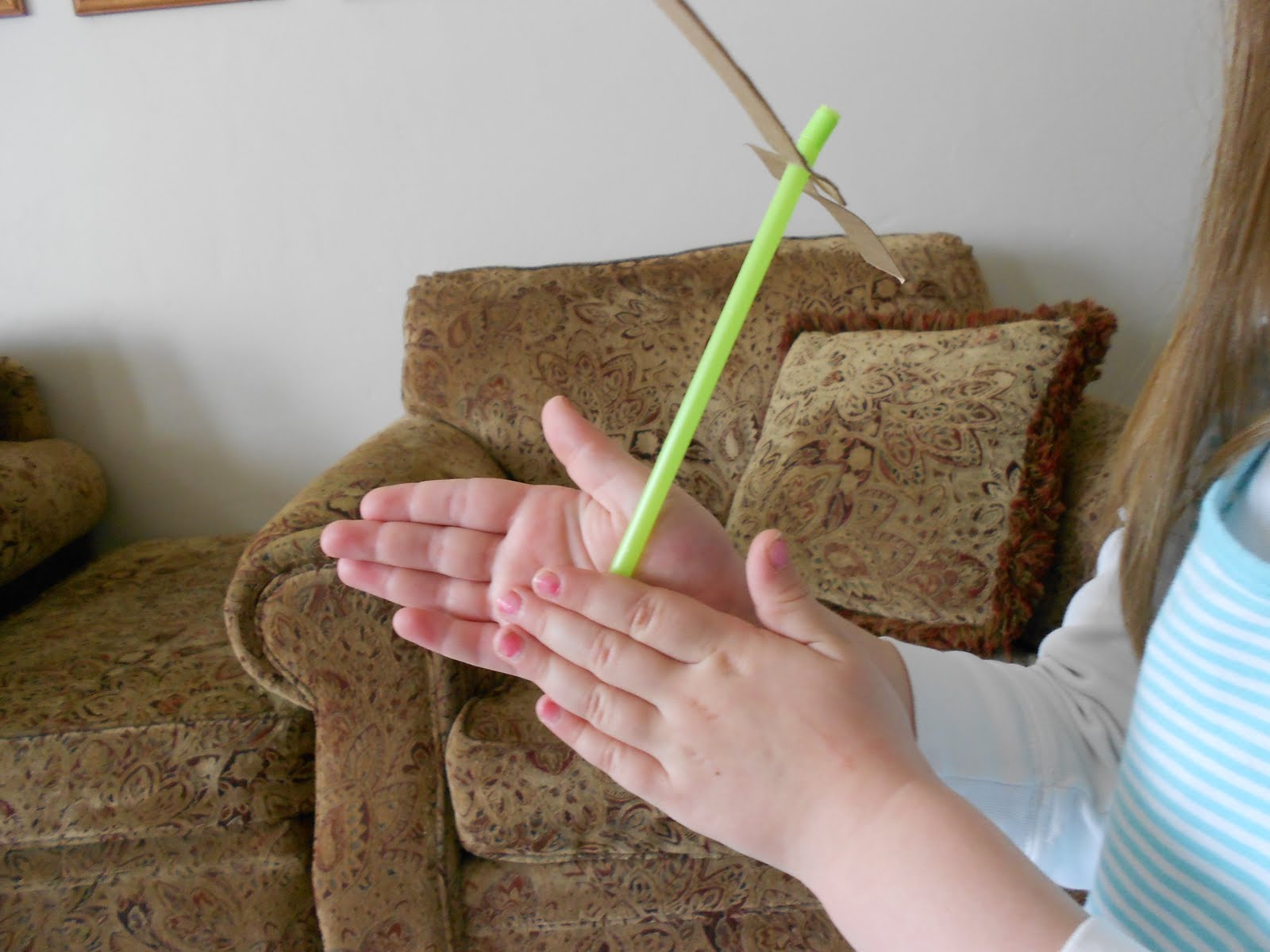 Almost Unschoolers: Folk Toy Fridays - Hand Propeller