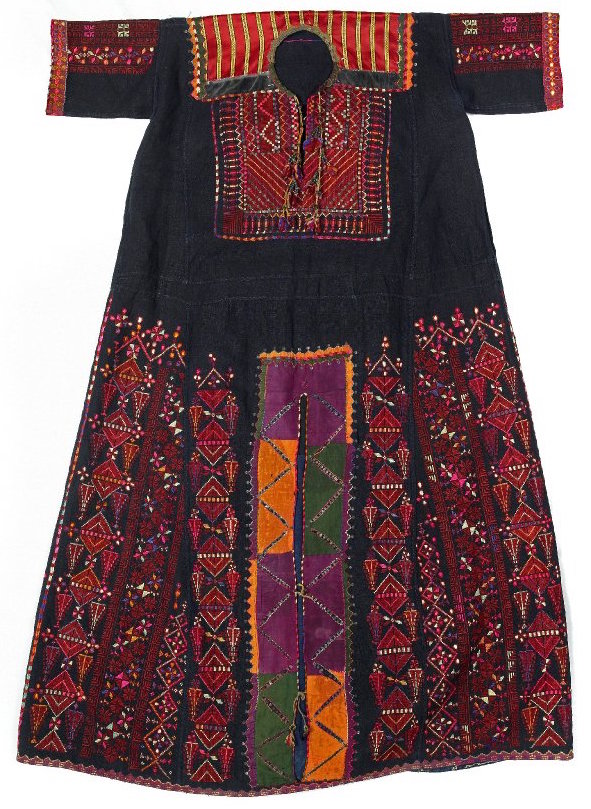 Eshkol HaKofer: The Hennaed Dove: Henna in Palestinian Culture