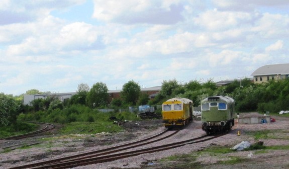 Liberal England: More light on the Class 27 at Knighton Junction, Leicester