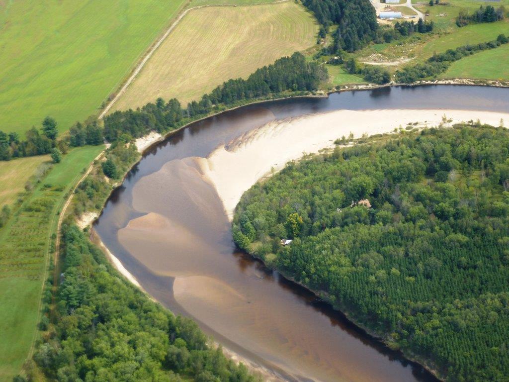 Gravoline : La rivière rouge au Québec