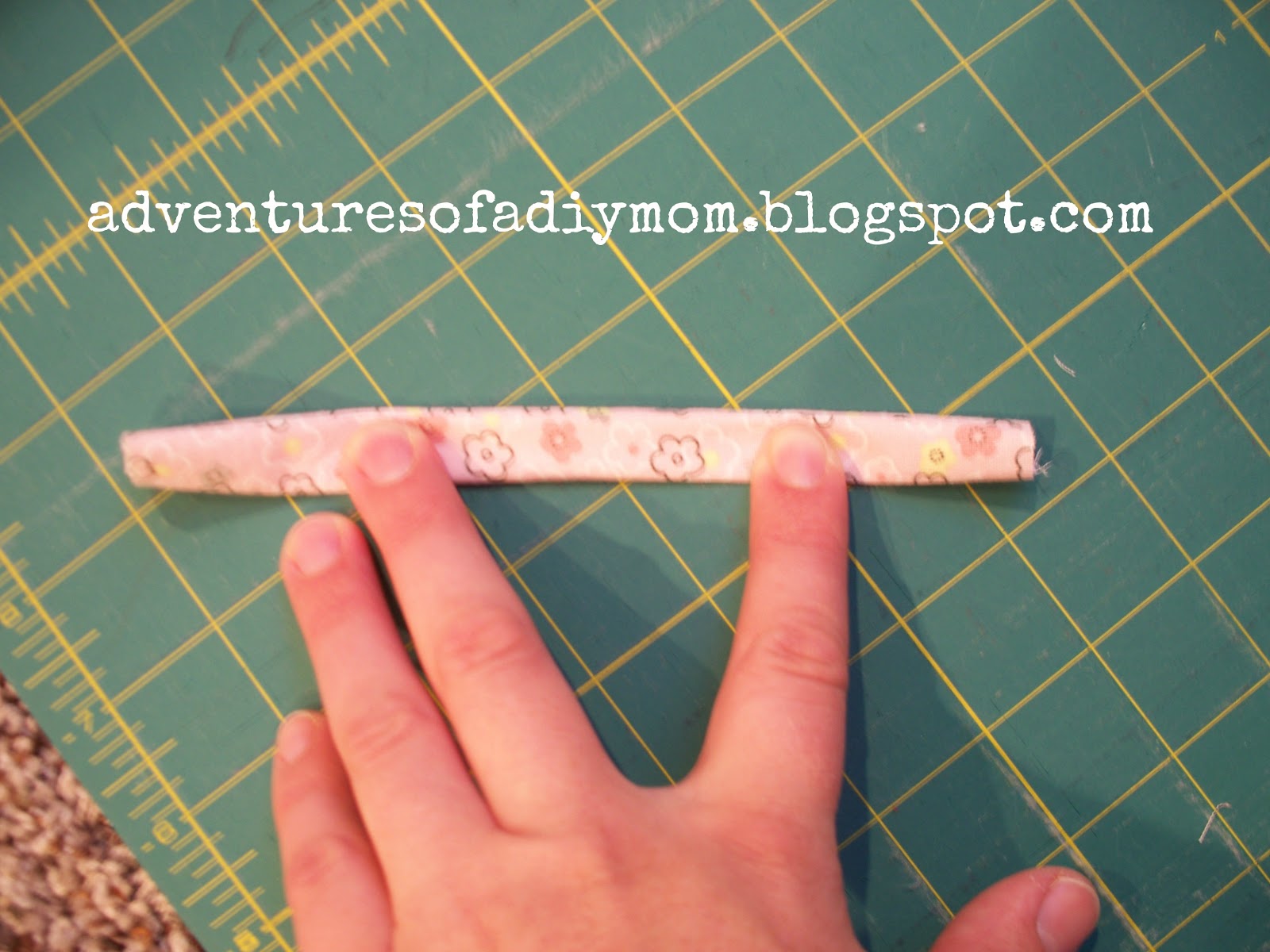 Embroidery Thread Book - Tutorial - Adventures of a DIY Mom