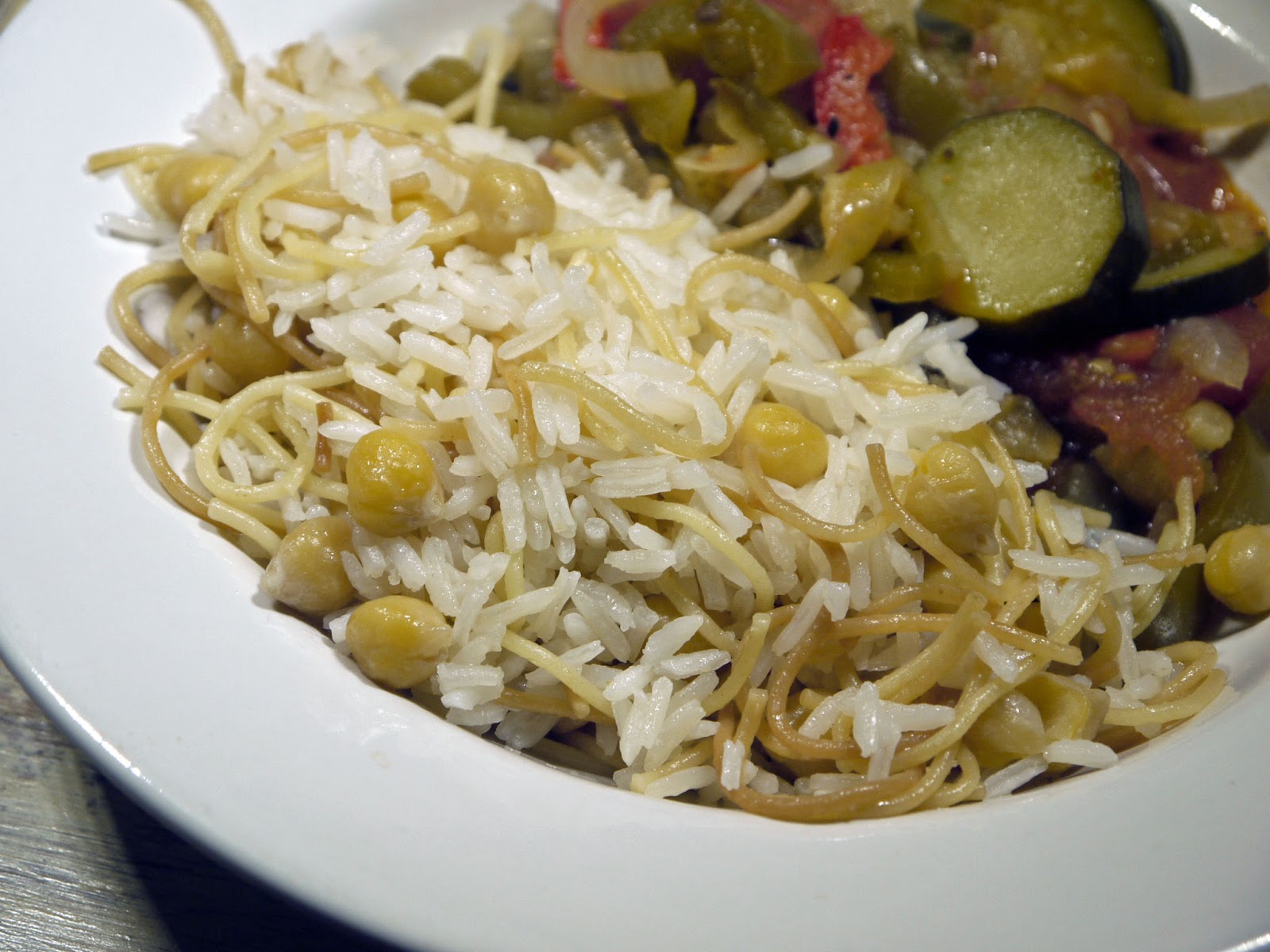Alf Cooks Vegetarian: Arab-style Rice with Vermicelli and Chickpeas