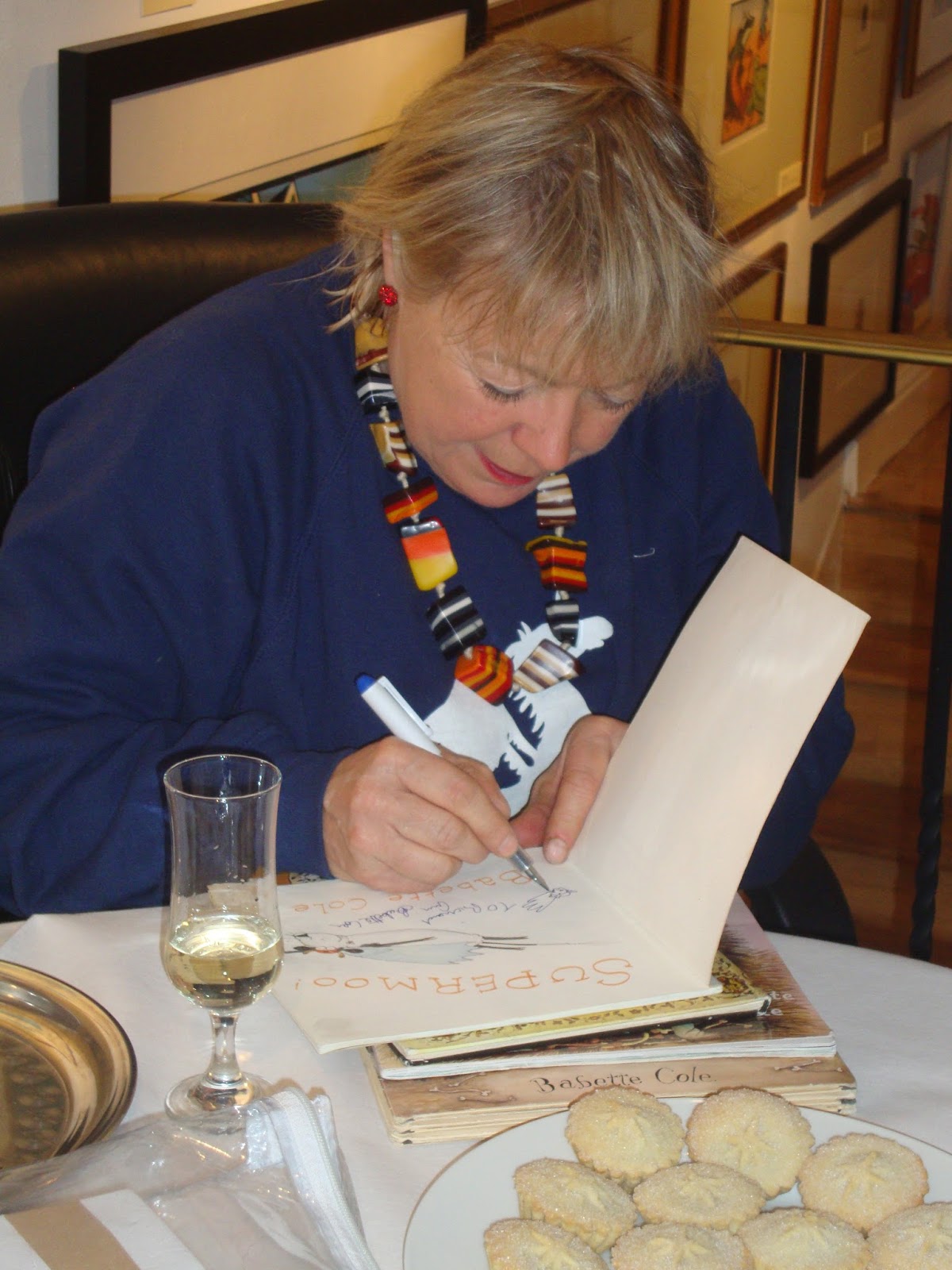 Illustrationcupboard: Long Live Princess Smartypants - Babette Cole