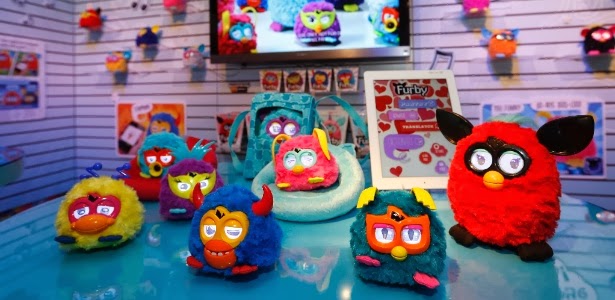 Blog Furby: A história dos Furbys e o sucesso.