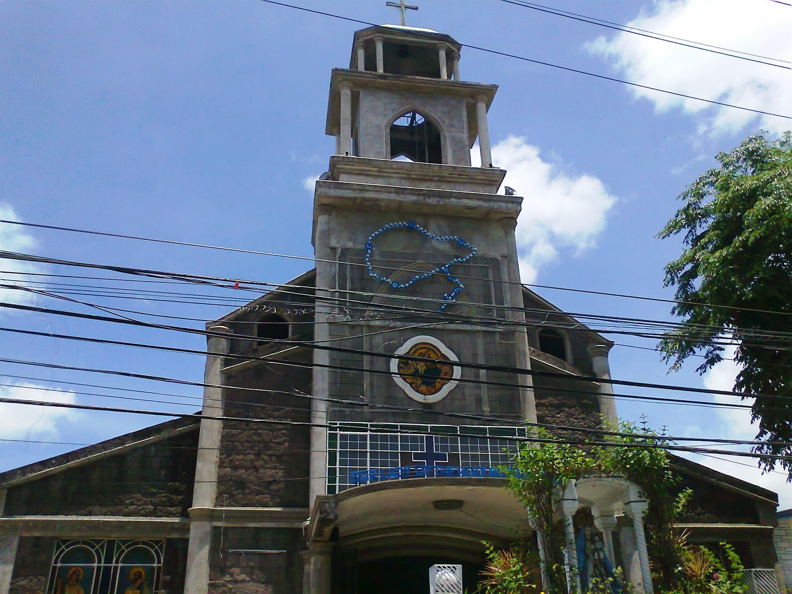 Ben Goes Where: Visita Iglesia in Rizal
