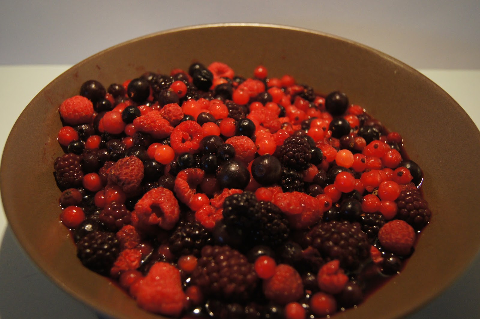 The Gluten Free Adventures of a Thirsty Engineer: Brew Day - Berry Beer