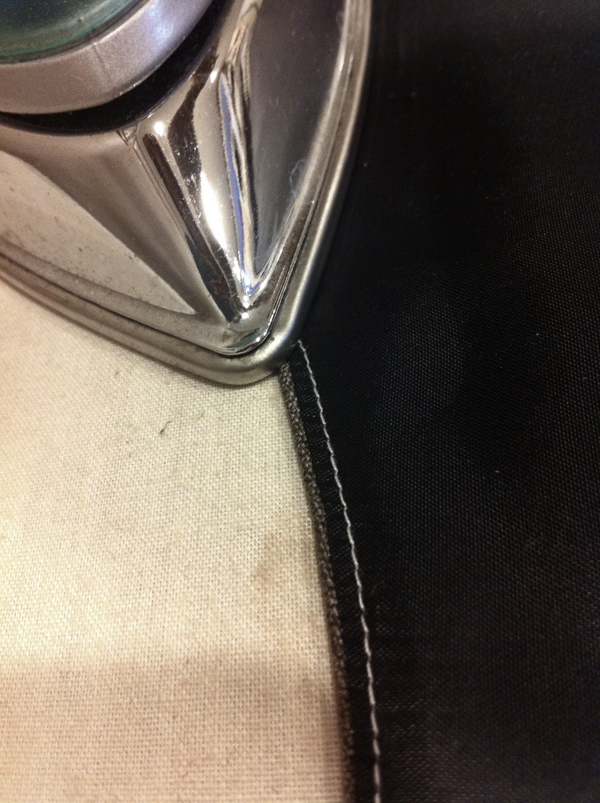 Bella Jean Boutique: Tuesday Tips...Understitching Your Lining