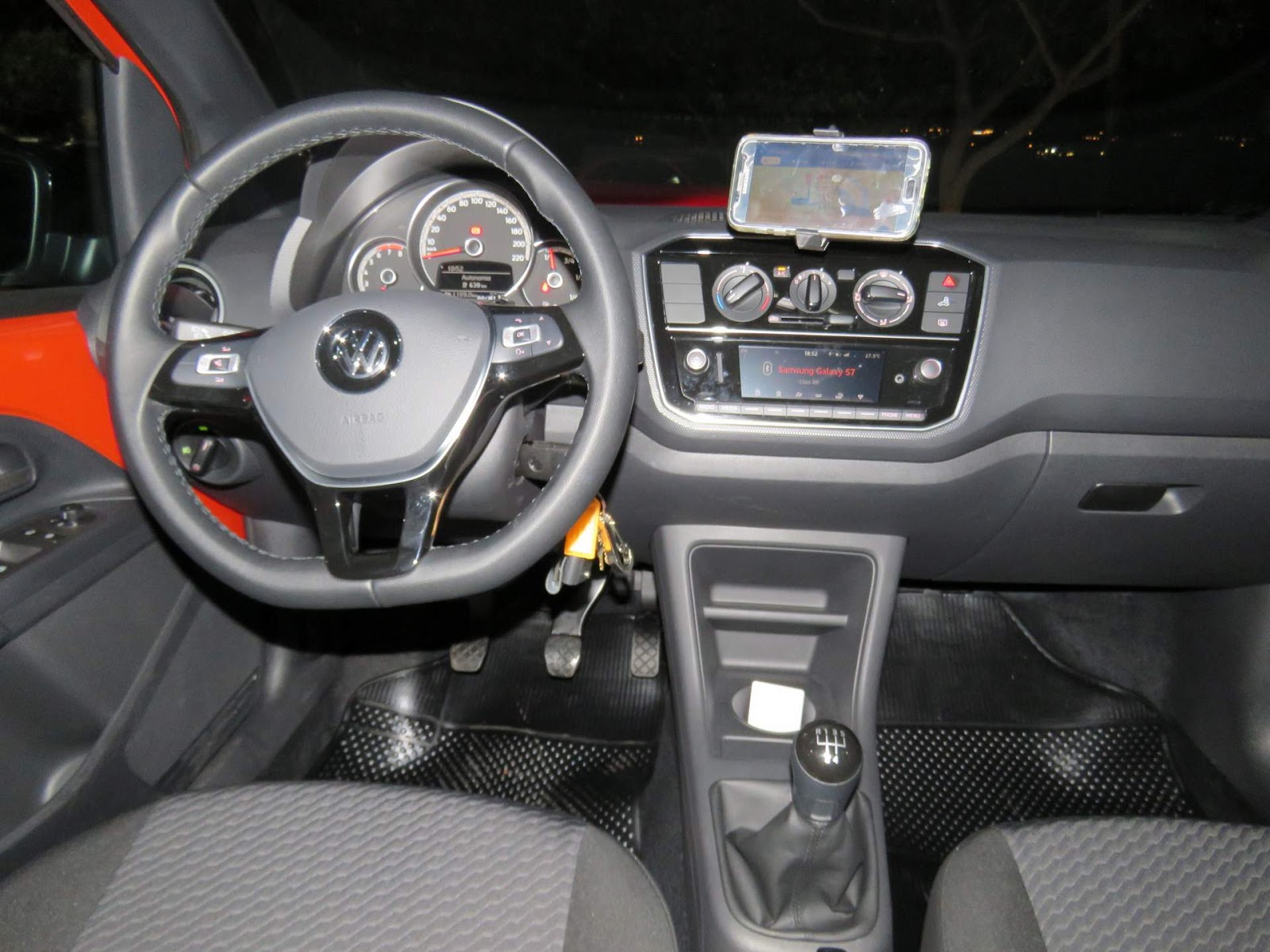 Volkswagen take up 2018: vídeo, consumo, preço - detalhes