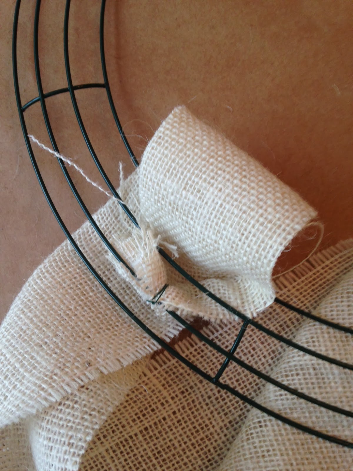 Dress & Home: Burlap Wreath DIY