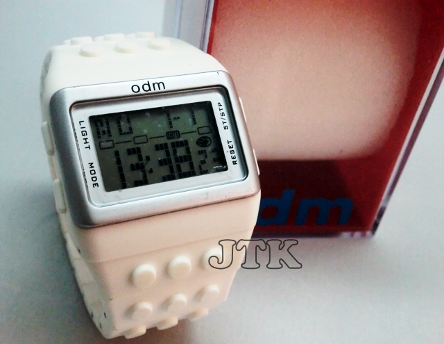 JAM TANGAN ODM LEGO LED COLOUR RUBBER FULLWHITE Rp 140.000