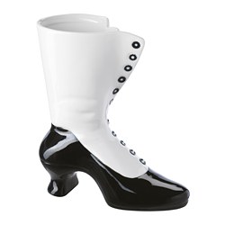 Madame Macabre: La nueva colección de IKEA con un toque goth: Omedelbar.