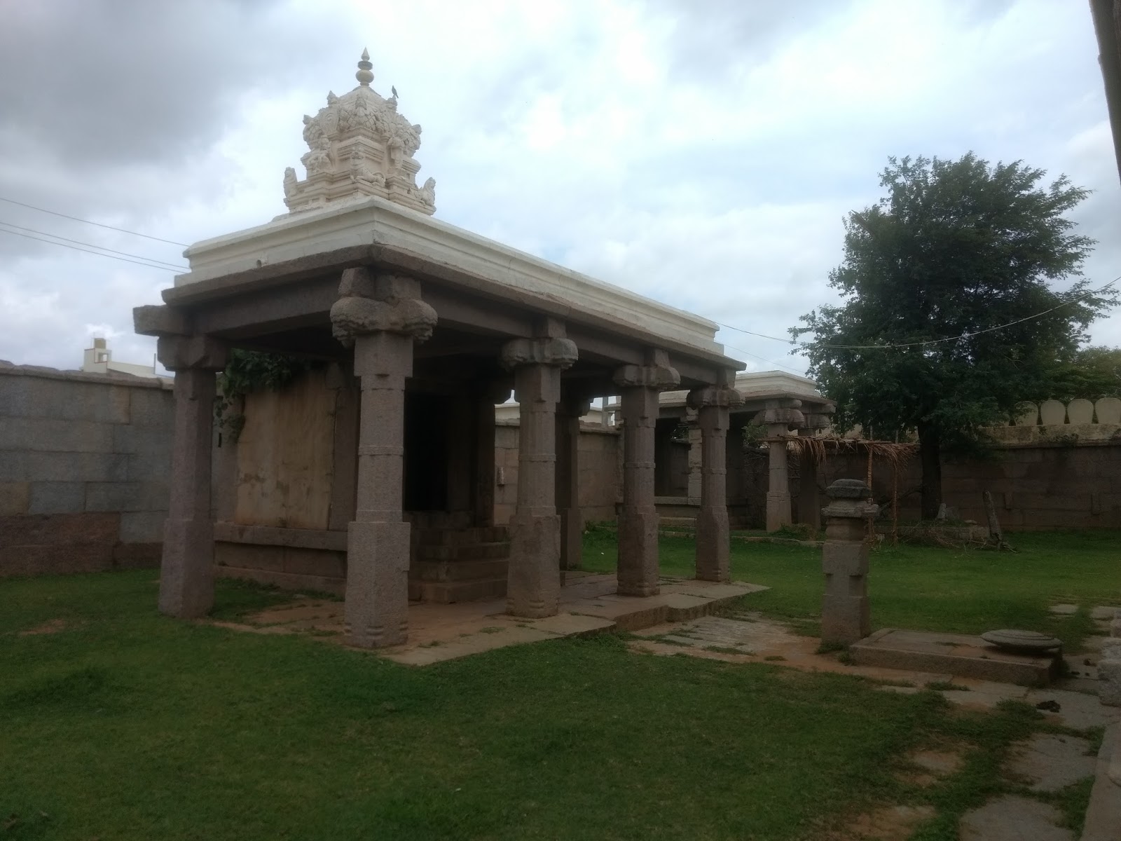 Kaidala Chennakeshava temple - Tumkur tourist attractions