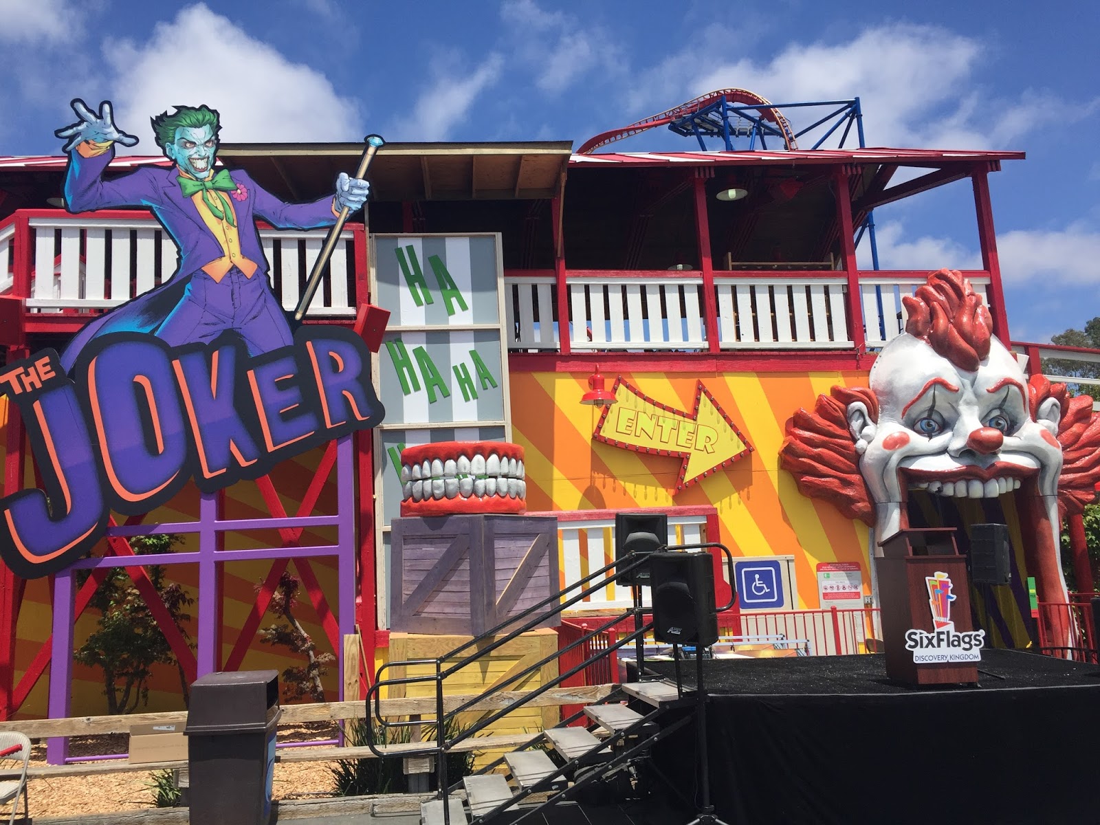 Ride Review of The Joker at Six Flags Discovery Kingdom with Photos ...