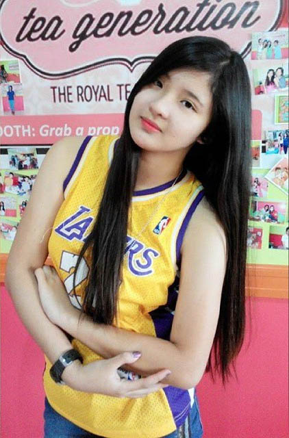 Asian Babes: August 2019