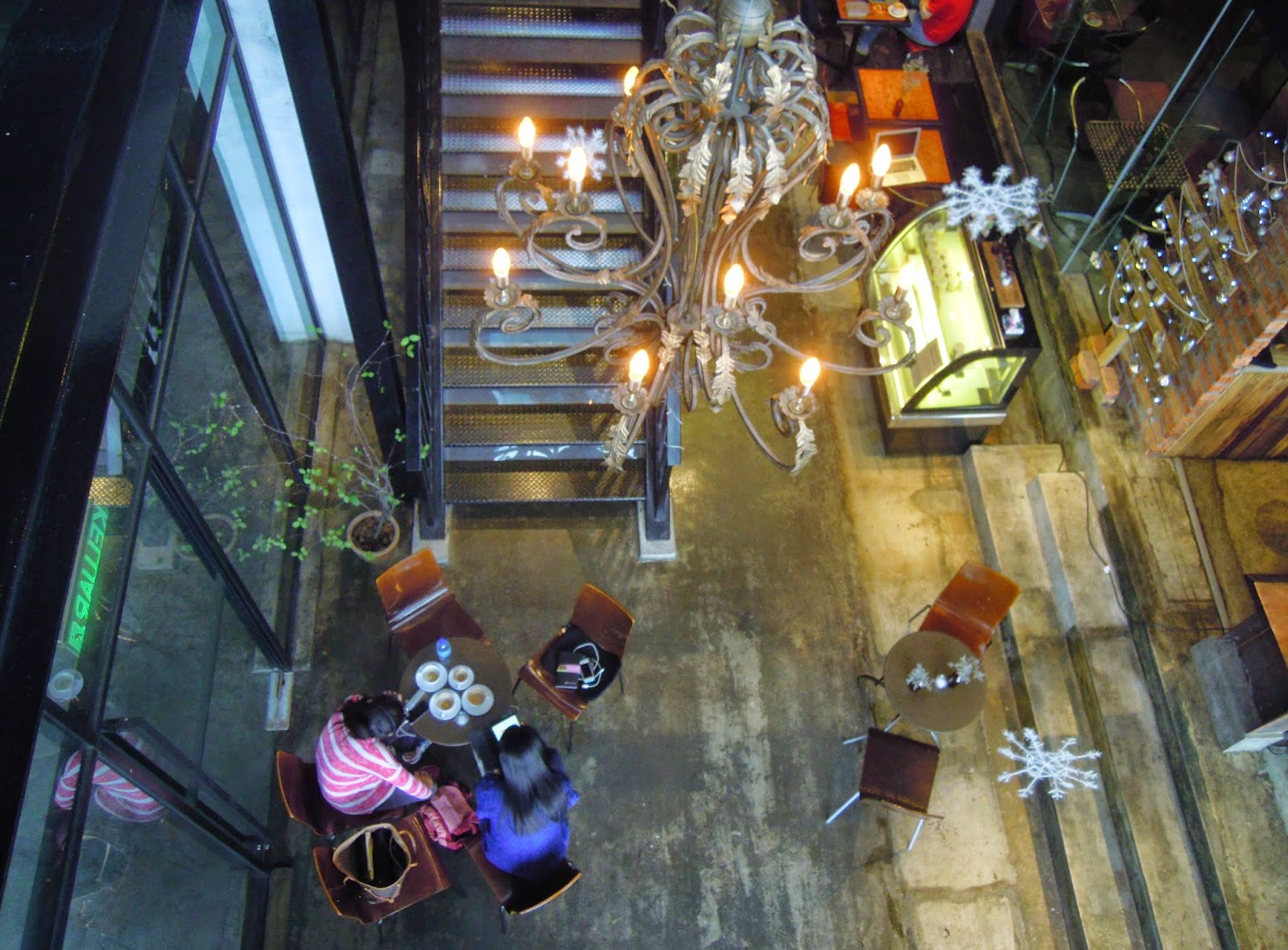 LOVE LIFE, CHERISH MOMENTS: Greyskymorning, EX8 Building, SS13