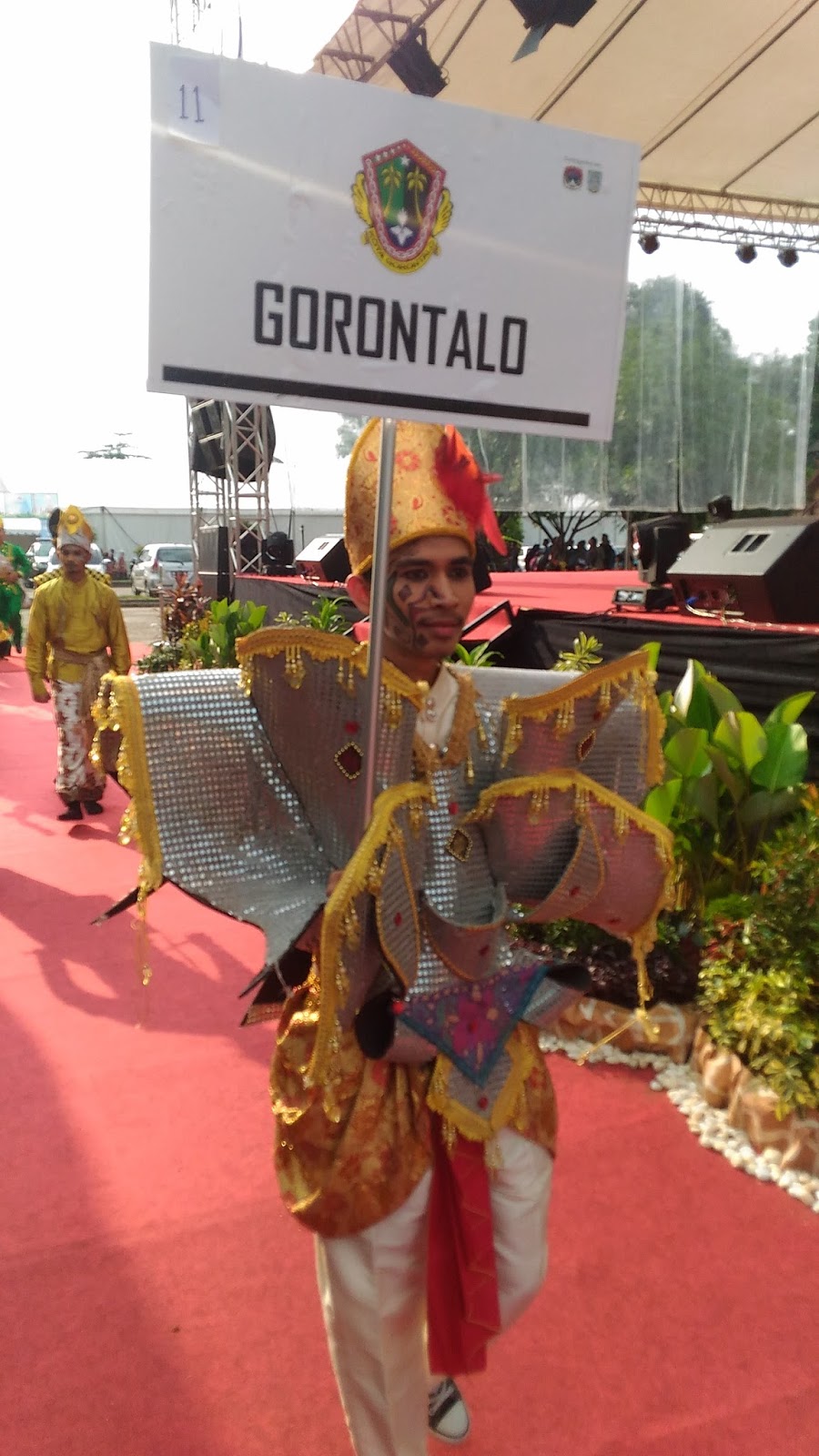 " SANGGAR NUSANTARA DOT COM " | Jakarta: Sewa Baju Adat Gorontalo di ...