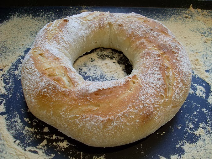 Azul Purpura: Rosca de pan - La Cocinera