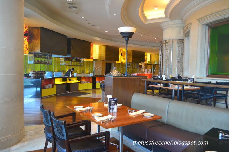 the FUSS FREE chef: Food Review : Buffet Lunch @ Le Meridien, KL