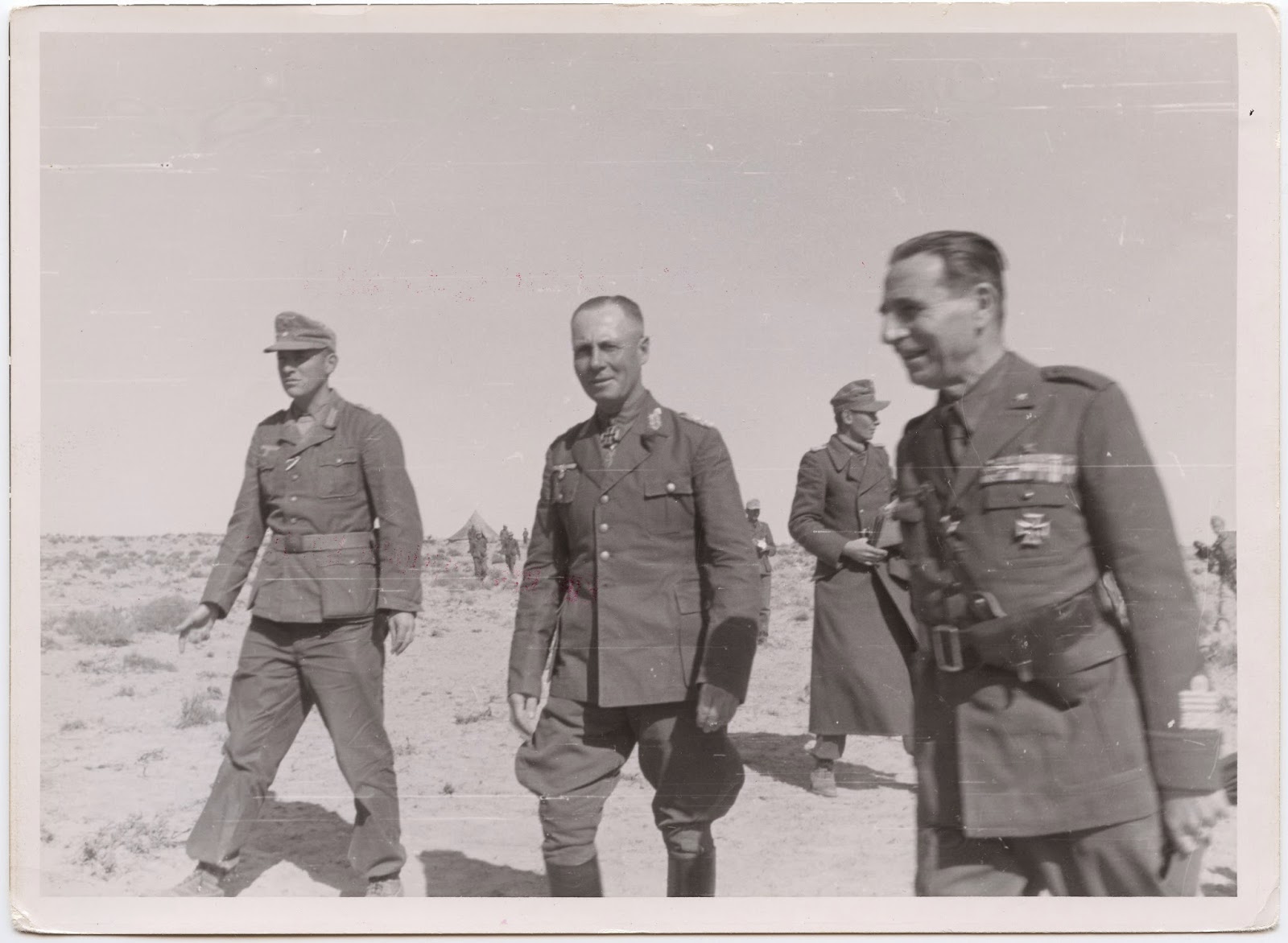 NAZI JERMAN: Foto Erwin Rommel Sebagai Panglima Afrikakorps