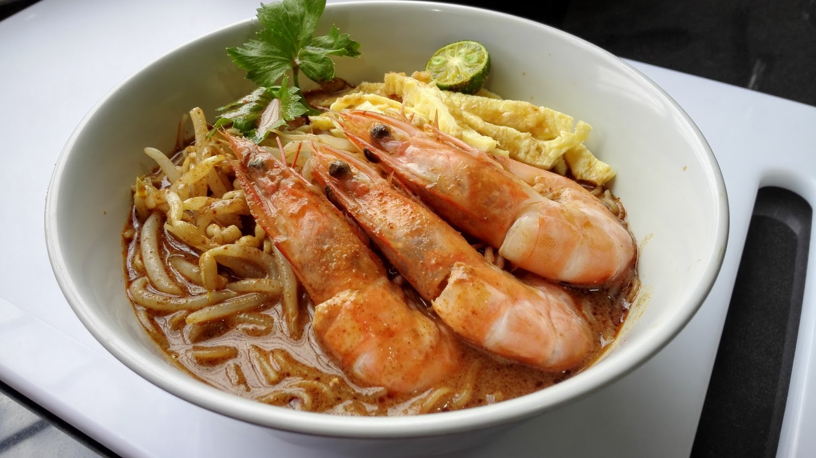 Best Sarawak Laksa Review: Sarawak Laksa Review - Cap Burung Bayan