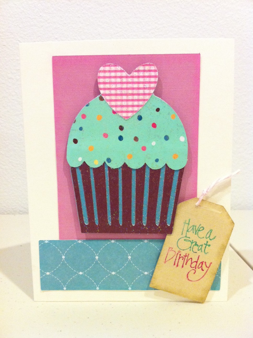 OCD Scrapology: Cupcake Birthday Card