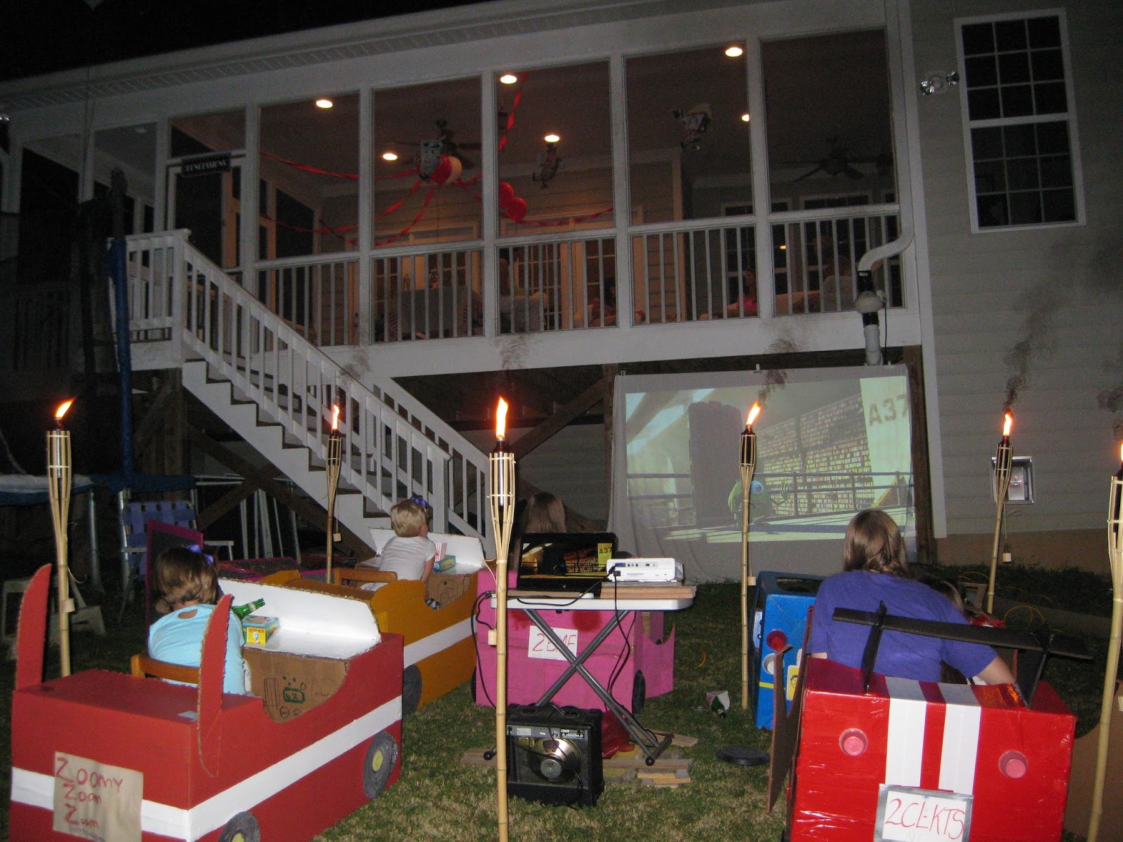 Solagratiamom: Drive In Movie Themed Birthday!