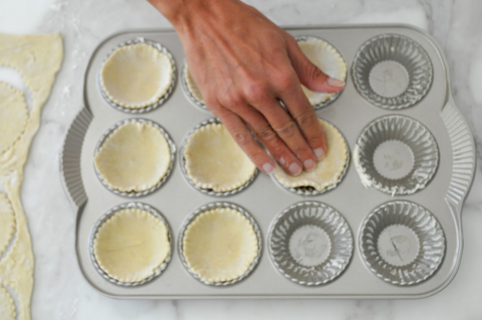 Cooking with Manuela: Puff Pastry-Pecan Mini Tarts Topped with ...