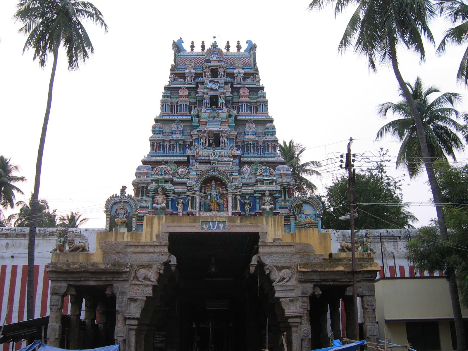 Tamilnadu Tourism: Kalamega Perumal Temple, Thirumohoor, Madurai