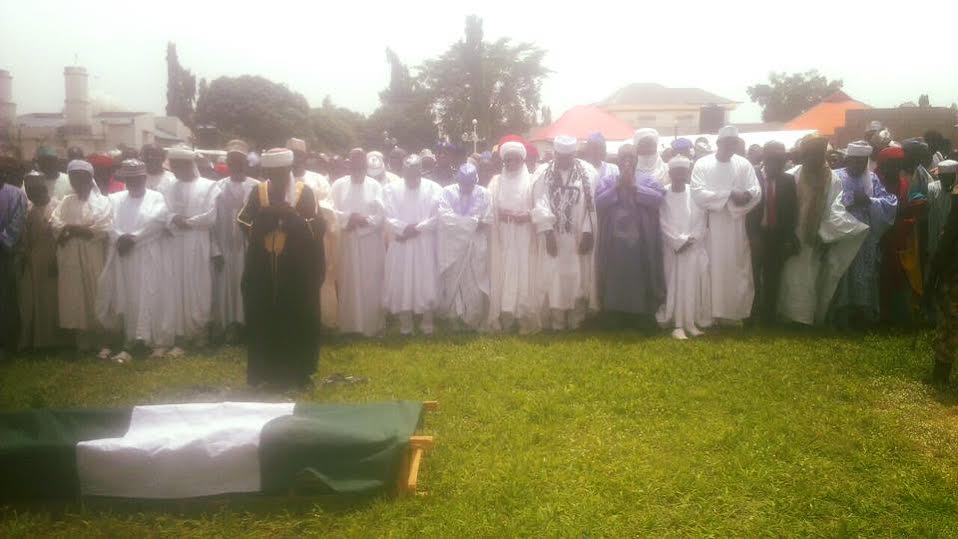 Photos from the Burial of Former Minister of Communications, Tanko Ayuba