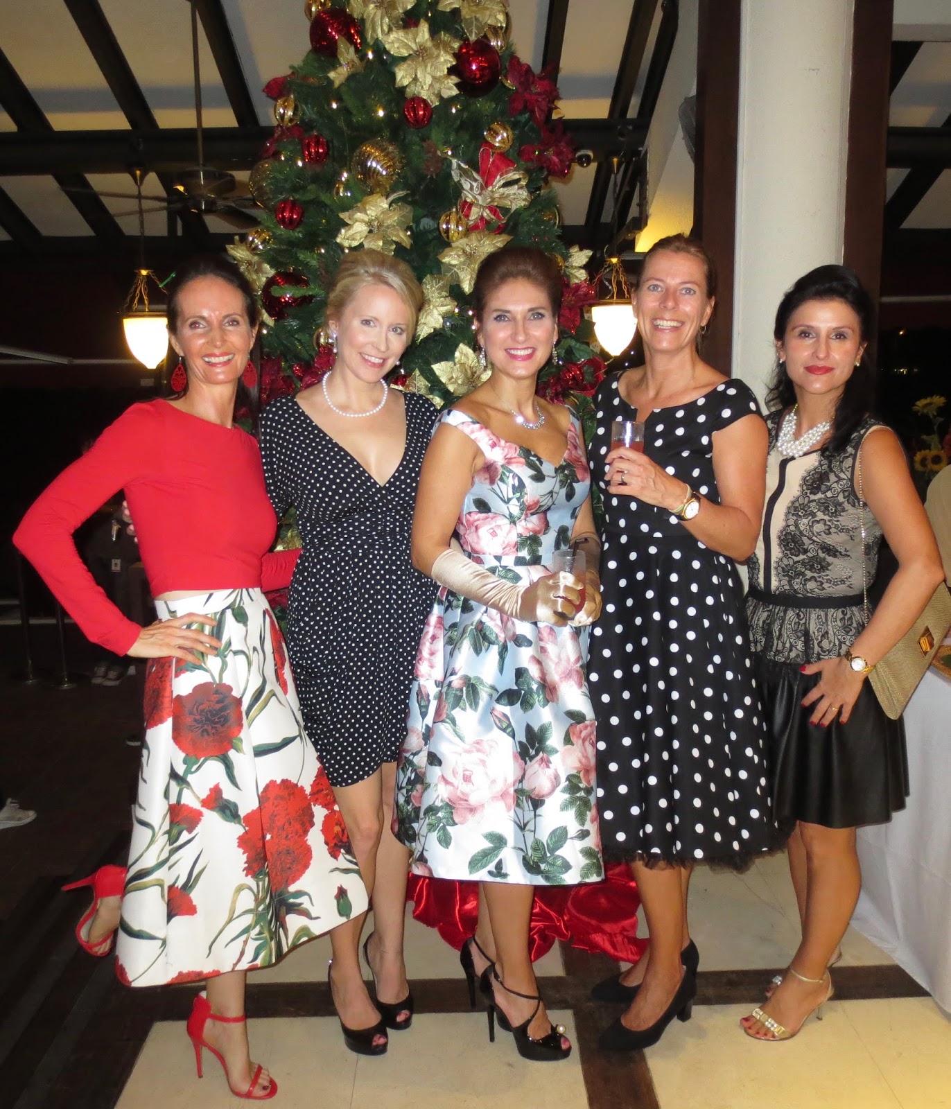 A Sakura Story: 1950's Christmas Party