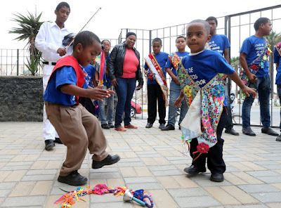 Zapateo afroperuano | Décimas Espinelas y Poemas