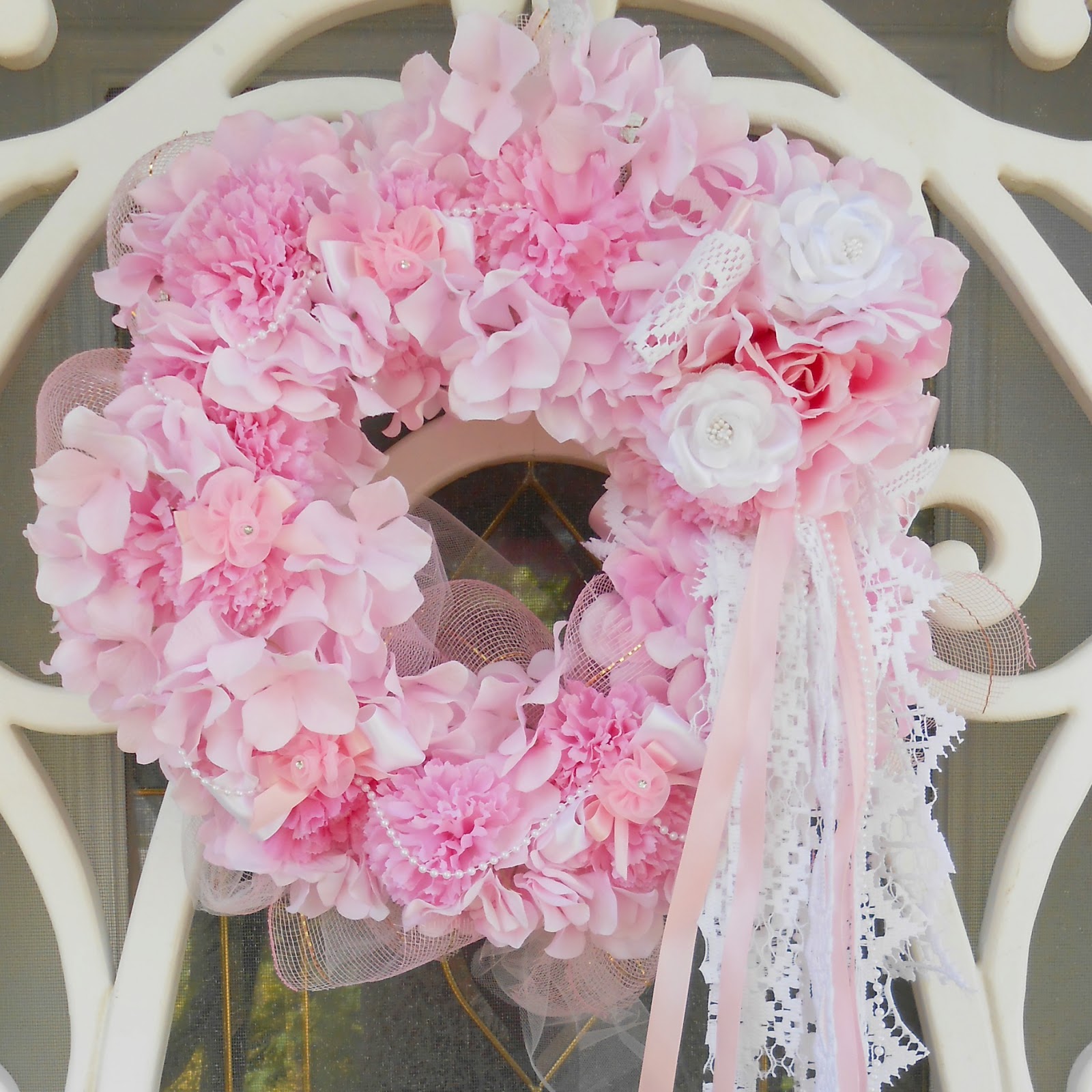 Olivia's Romantic Home: Shabbydazzle Pink Wreaths and a GIVEAWAY