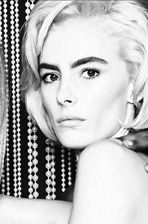 All Next Top Model: Portafolio de Courtney Nelson