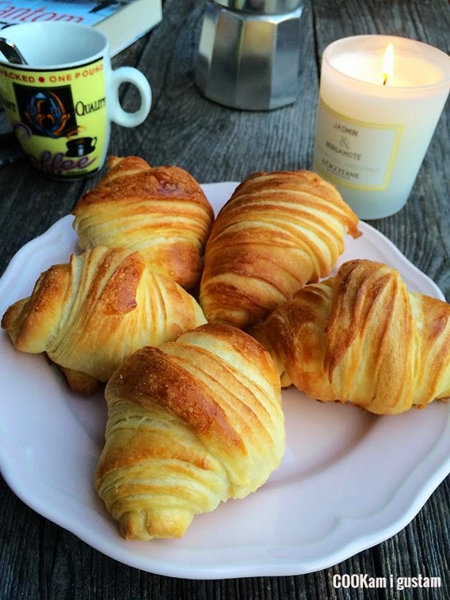 COOKam i guštam: Kifle s maslacem (kroasan kifle)