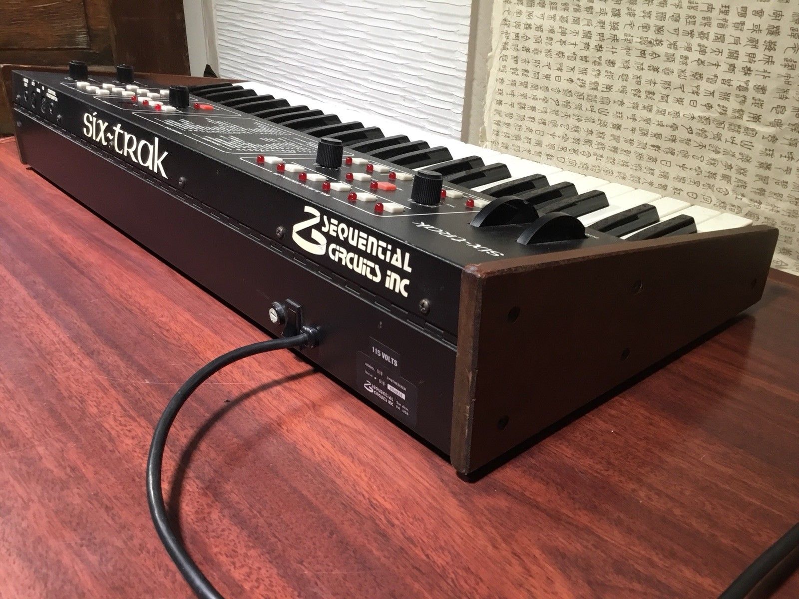MATRIXSYNTH: Sequential Circuits Six Trak Analog Synthesizer