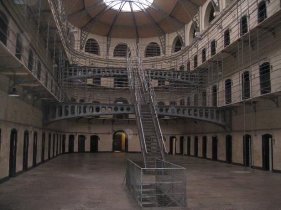 AU PAIR IN IRELAND: Mountjoy Prison