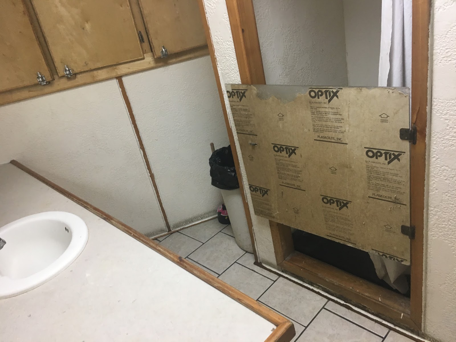 Interior Photos of one of the mailboats serving southern Bahamas - Eric ...