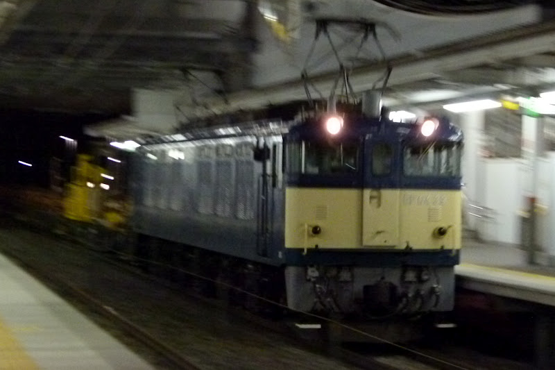 新信州鉄道日記: 7/30 【速報!!】EF64-39牽引 冠着トンネル用ロングレール輸送!!