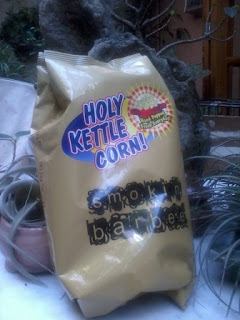 iaadamlim: Holy Kettle Corn! - A Consumer's Review Part 1
