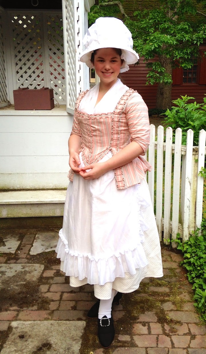 Two Nerdy History Girls: Keeping Cool in 18th c. Style in Colonial ...