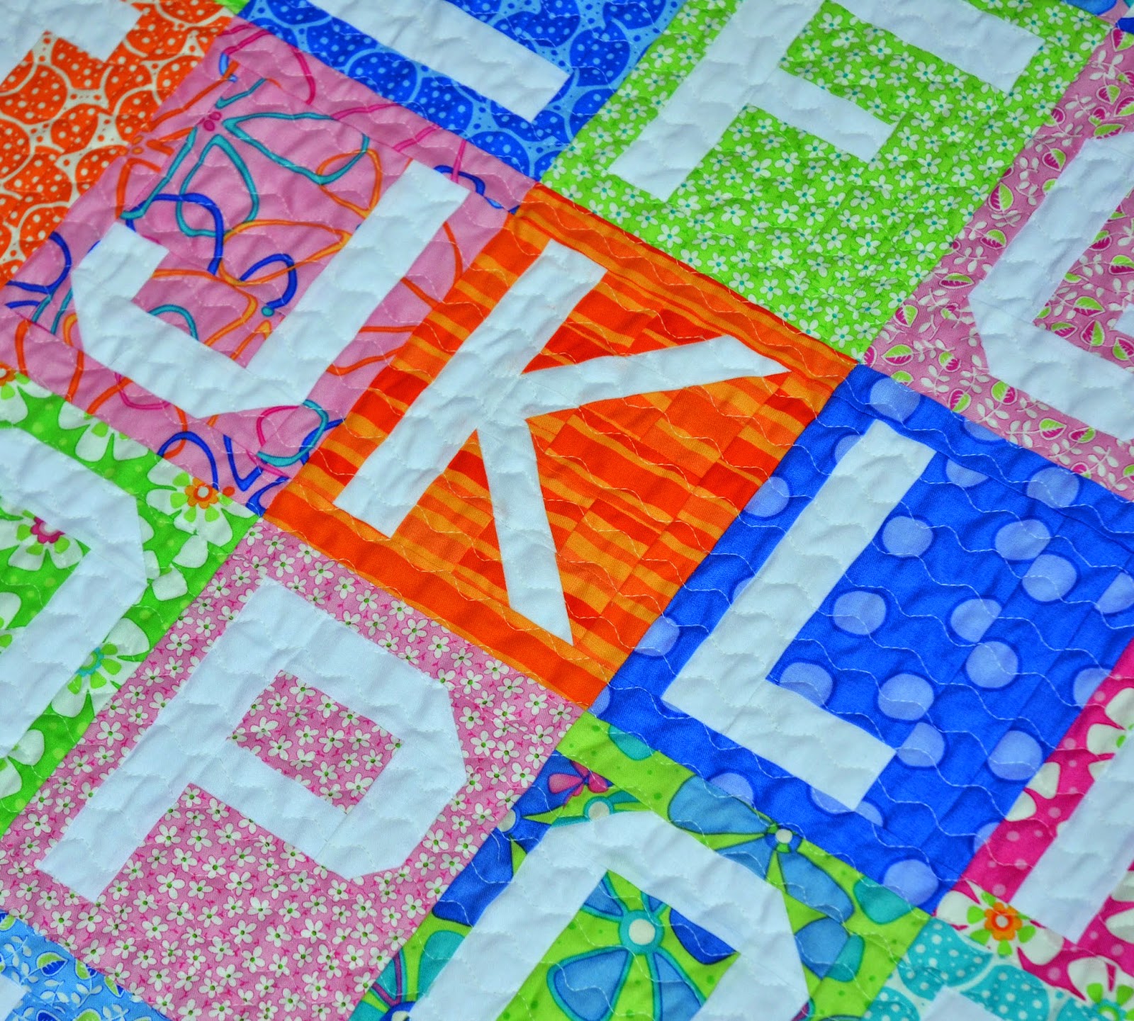IslandLife Quilts: Spell It With Fabric quilted edition
