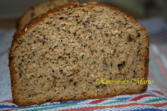 RINCÓN DE MARUS: PAN DE TE ESPECIADO, ALMENDRA Y SEMILLAS