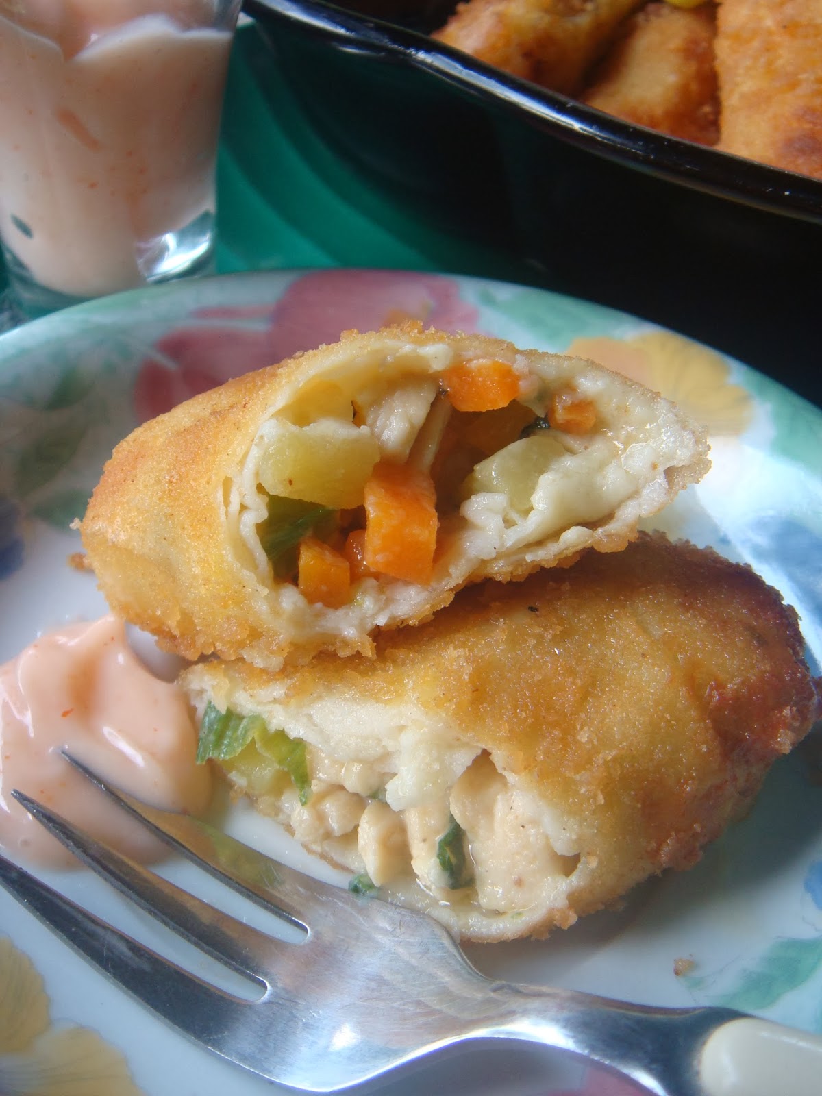 Brunch to Lunch..: Risoles isi Rogut Ayam